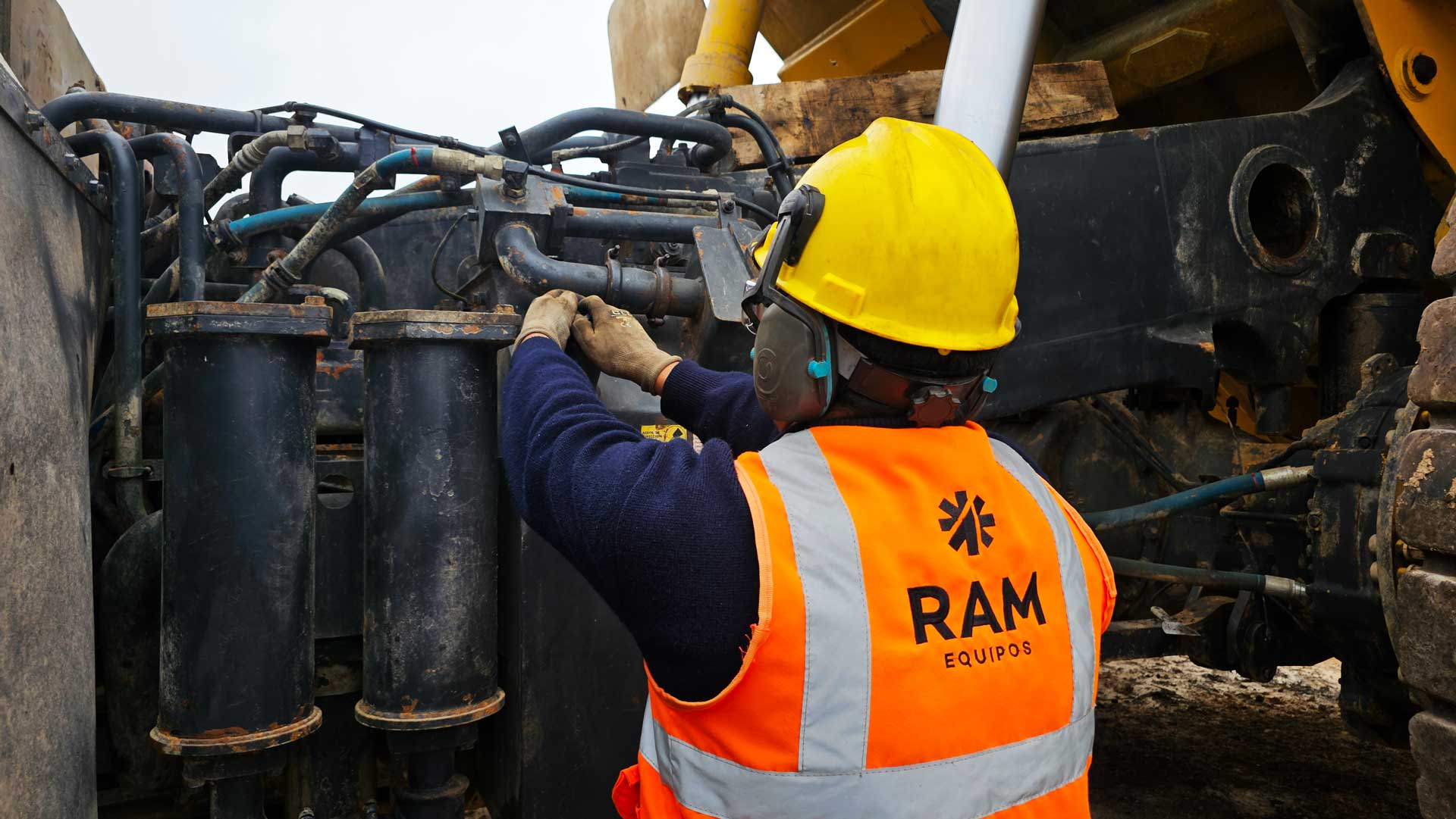 RAM EQUIPOS, mantenimiento correctivo en maquinaria pesada y eficiencia ...